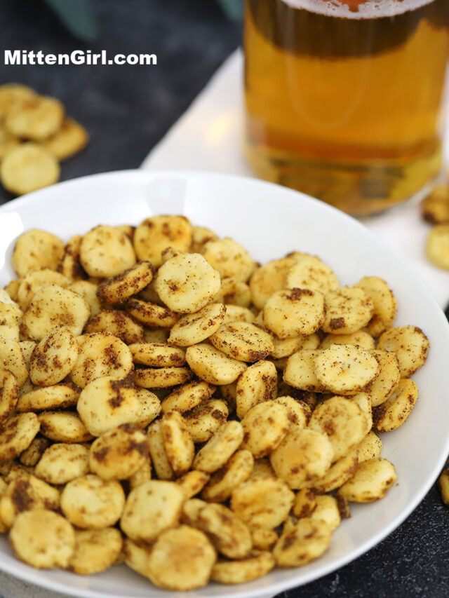 BBQ Crackers for Your Happy Hour Snack - Homemade Happy Hour