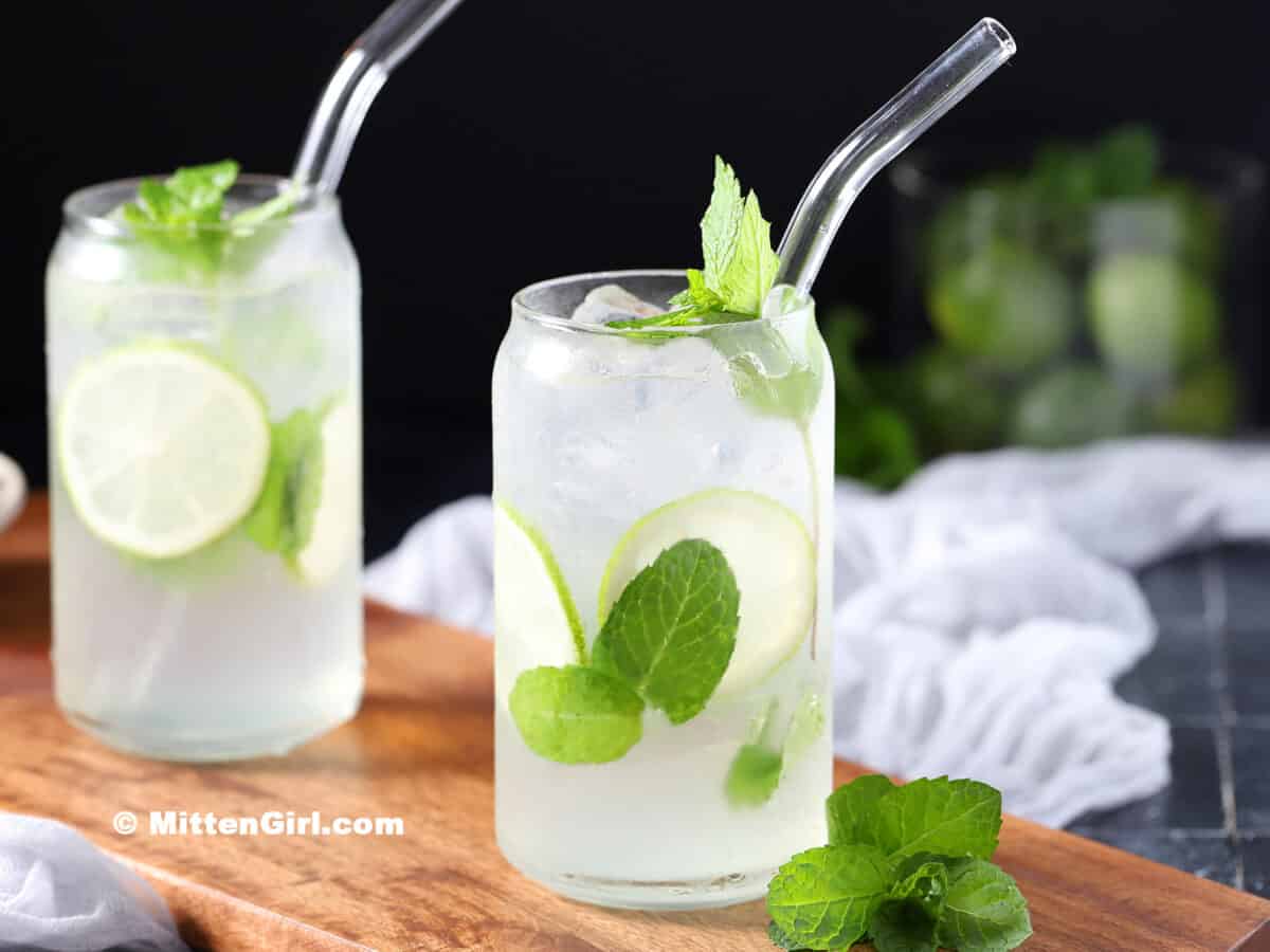 Easy Fresh Mango Mojito Recipe - Homemade Happy Hour