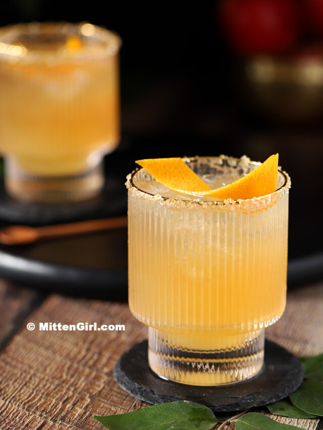 Easy Citrus Apple Mocktail for Fall (Non Alcoholic) - Homemade Happy Hour