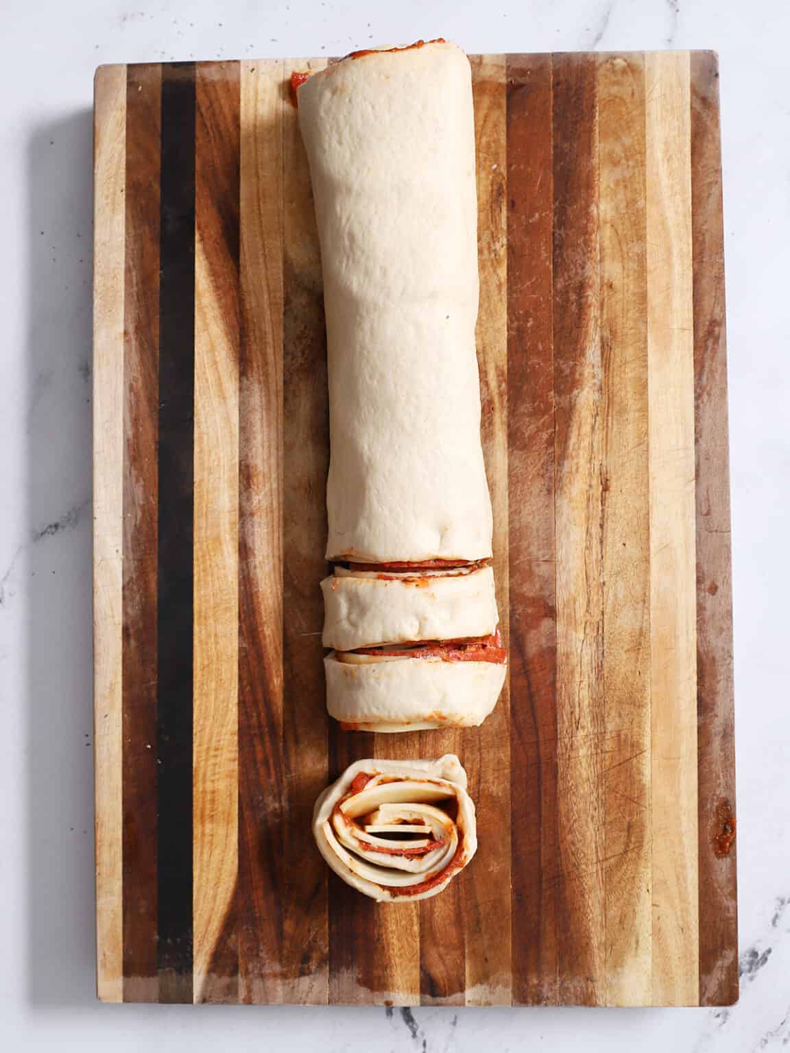 Pepperoni Pizza Pinwheels Recipe (Super Easy!) - Homemade Happy Hour