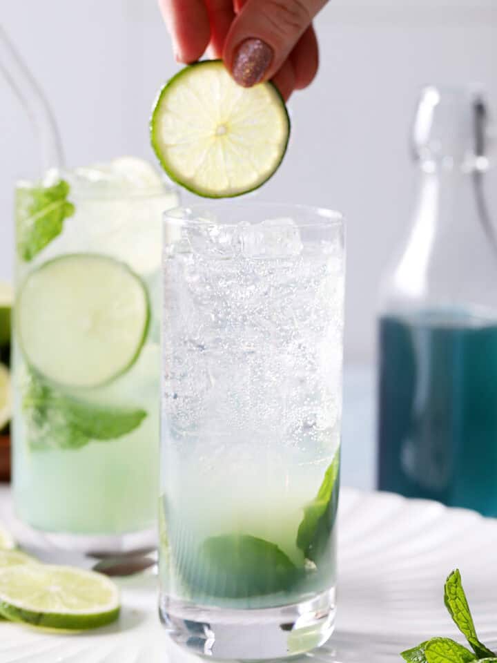 Blue Mojito Cocktail (Blue Curaçao Mojito) - Homemade Happy Hour