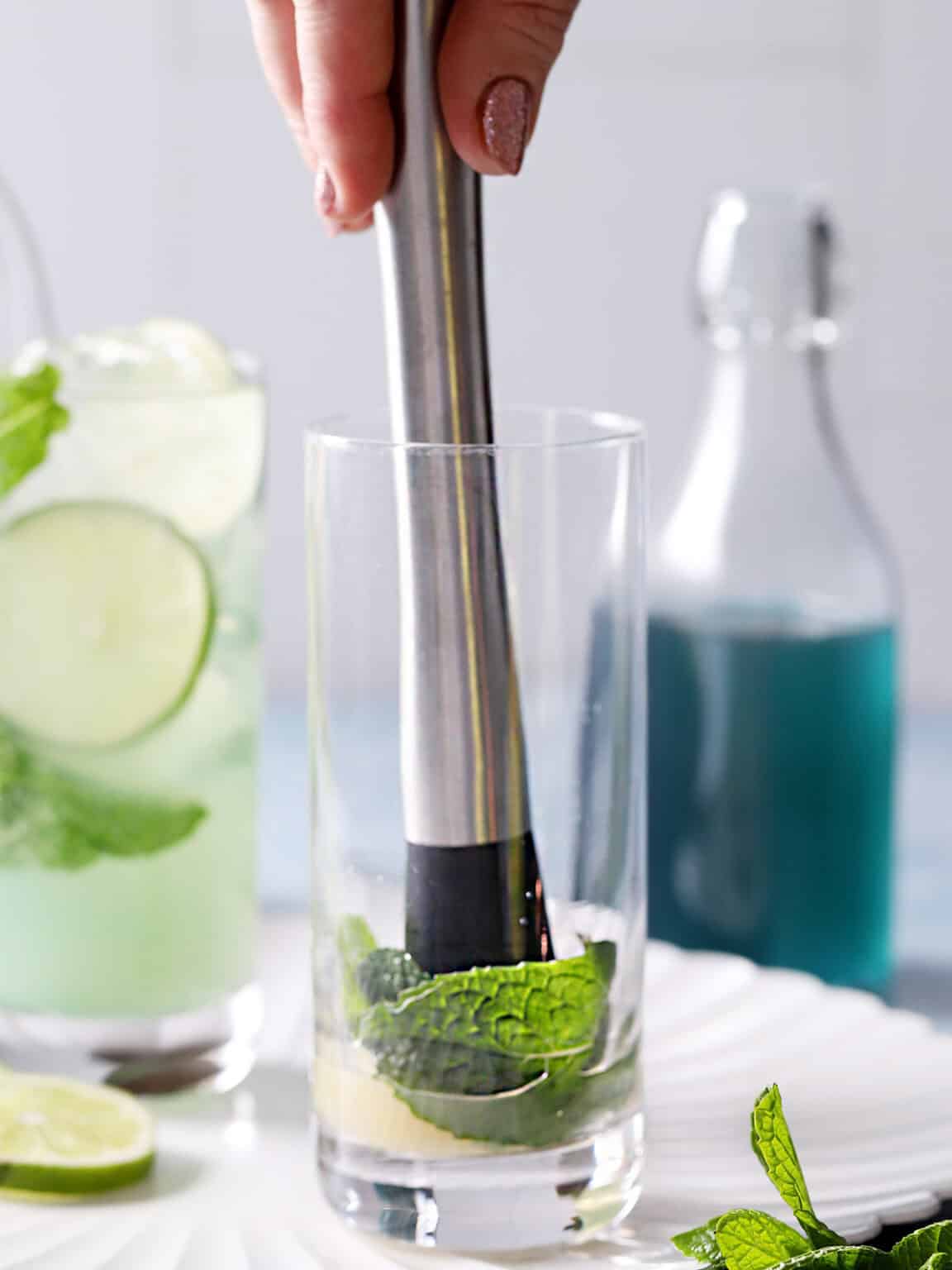 Blue Mojito Cocktail (Blue Curaçao Mojito) - Homemade Happy Hour