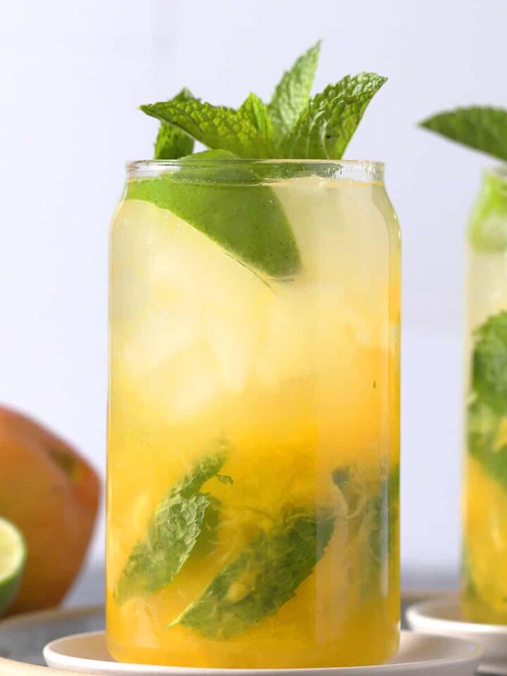 Blue Mojito Cocktail (Blue Curaçao Mojito) - Homemade Happy Hour