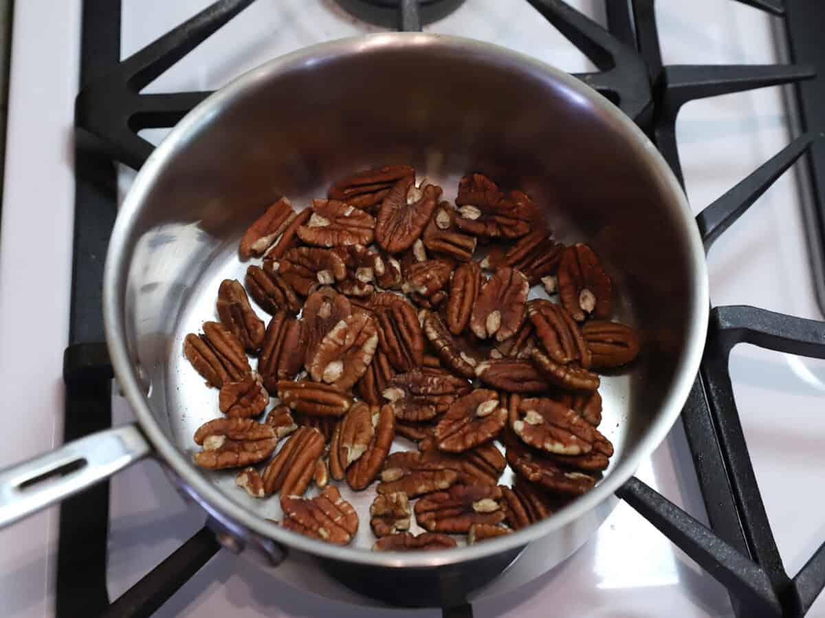 Butter Pecan Syrup for Coffee and Drinks - Homemade Happy Hour